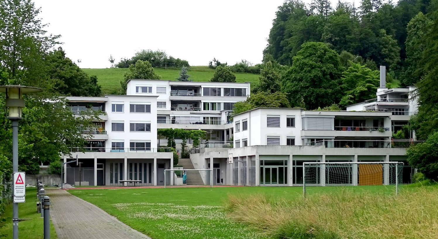 Ehemaliges Hallenbad bald als neue Zwischennutzung? zentralplus Ehemaliges Hallenbad bald als neue Zwischennutzung? zentralplus