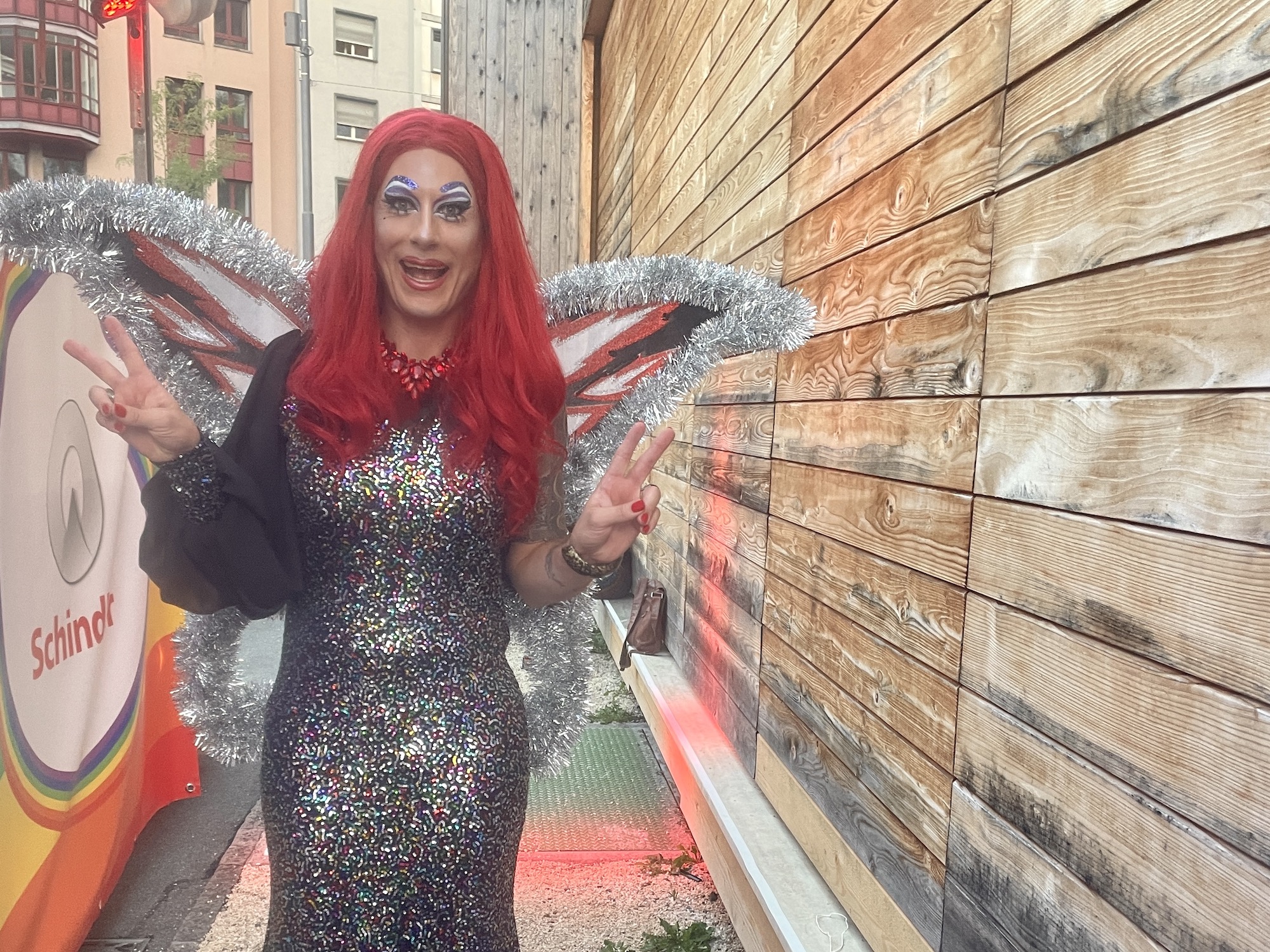Die Lgbtq Community Feiert Und Alle Feiern Mit I Zentralplus 7360